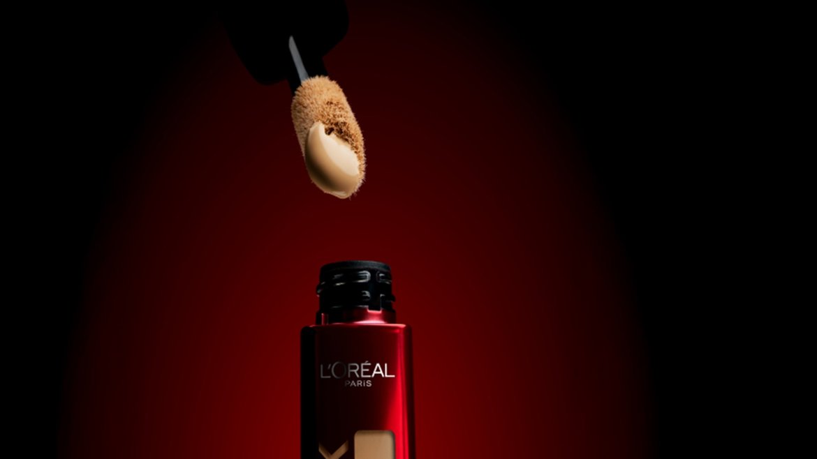 Skin Ink Foundcealer | L'Oréal Paris